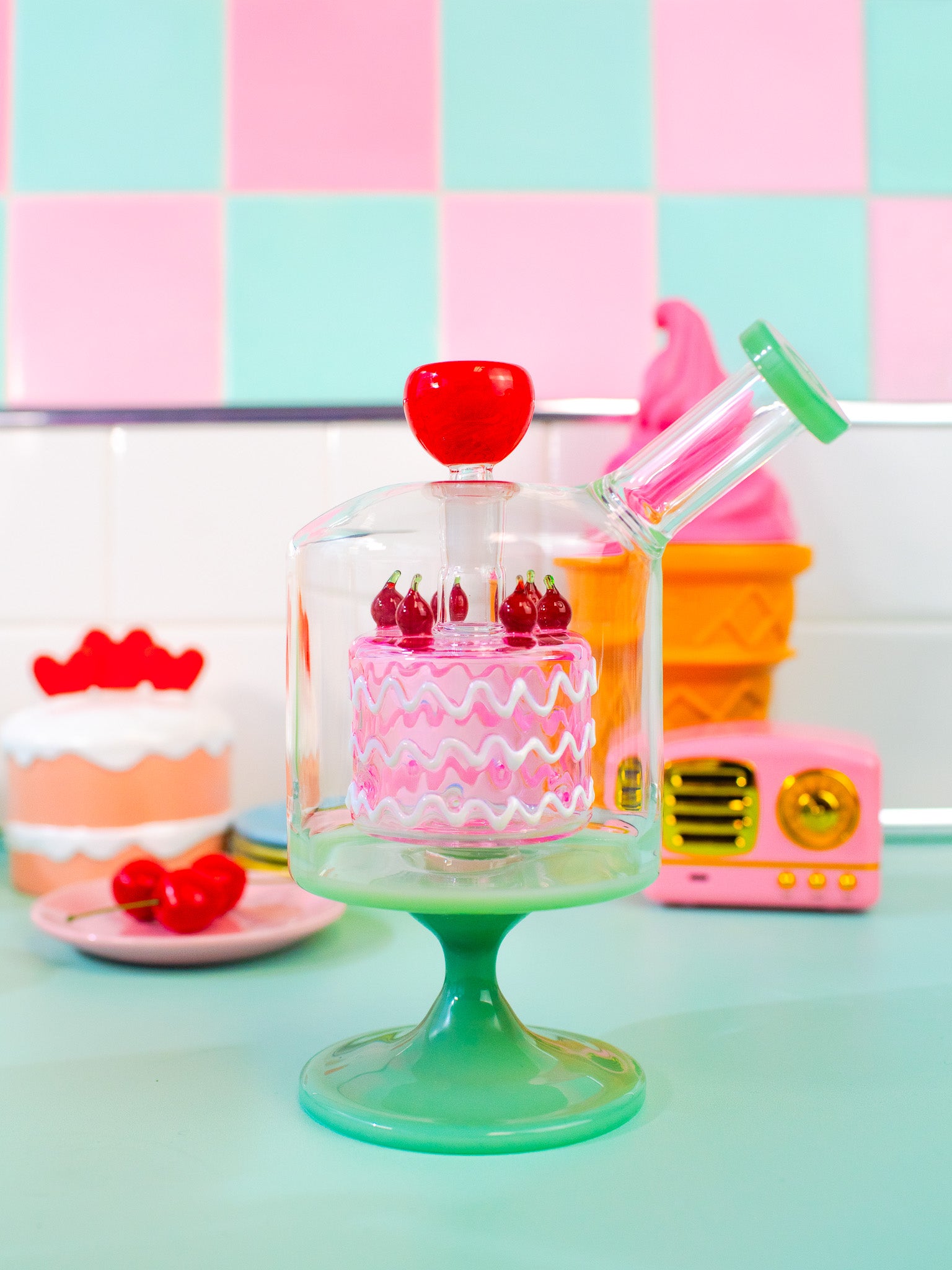 Cake Bong – Shop Burning Love