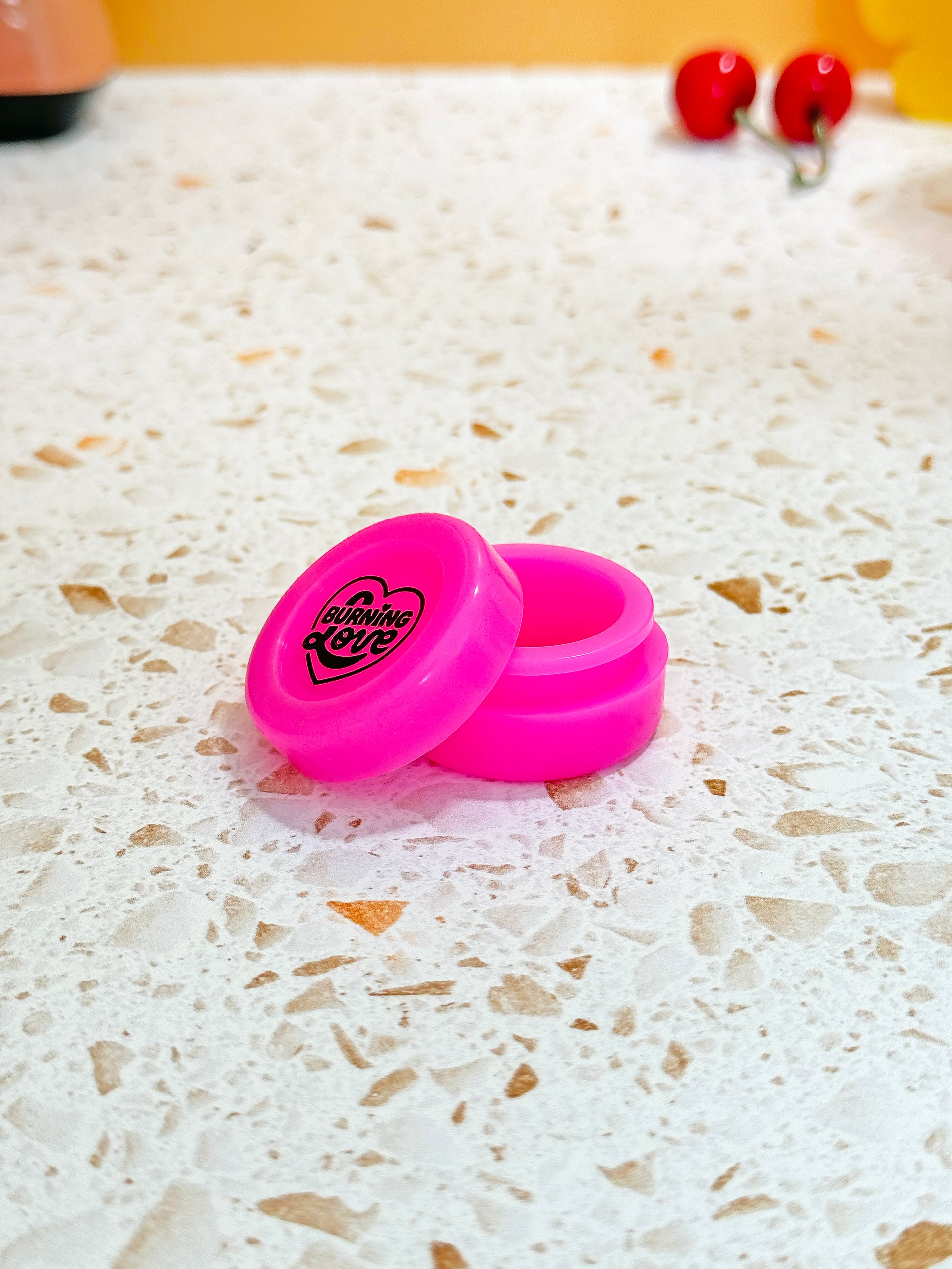 Concentrates Containers and Dab Storage – Shop Burning Love