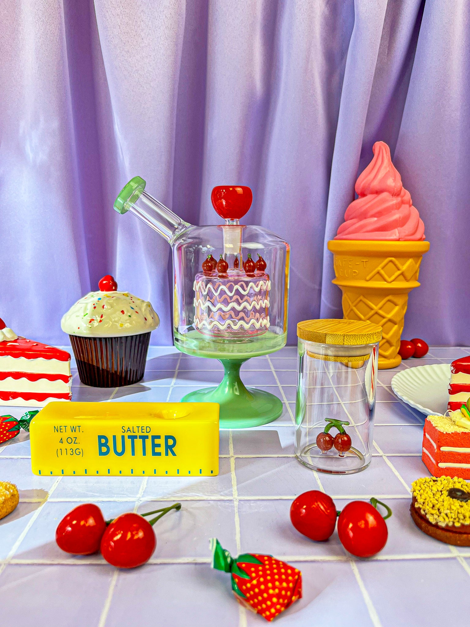 Cake Bong – Shop Burning Love
