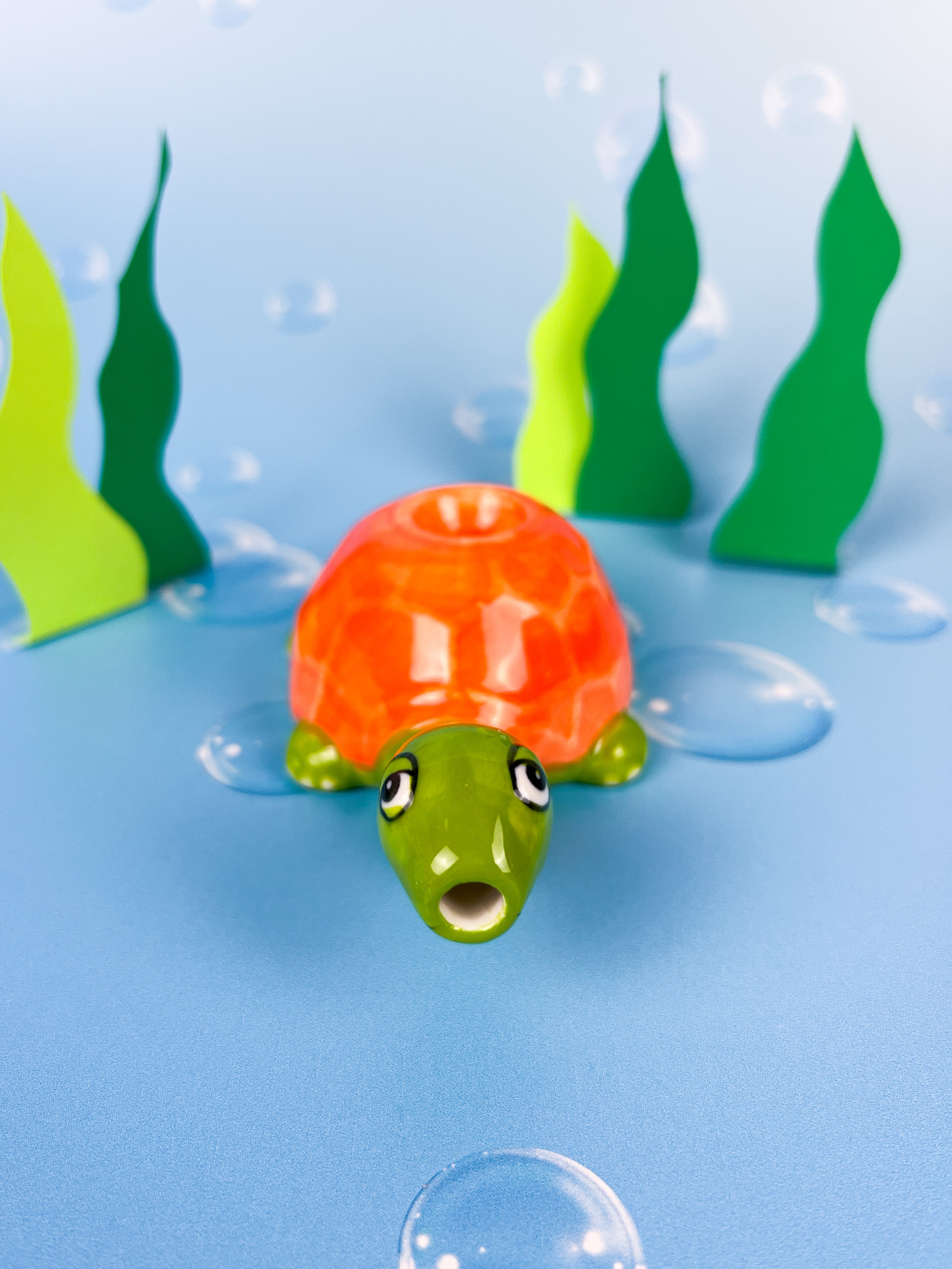 I Love Turtles Ceramic Pipe – Shop Burning Love