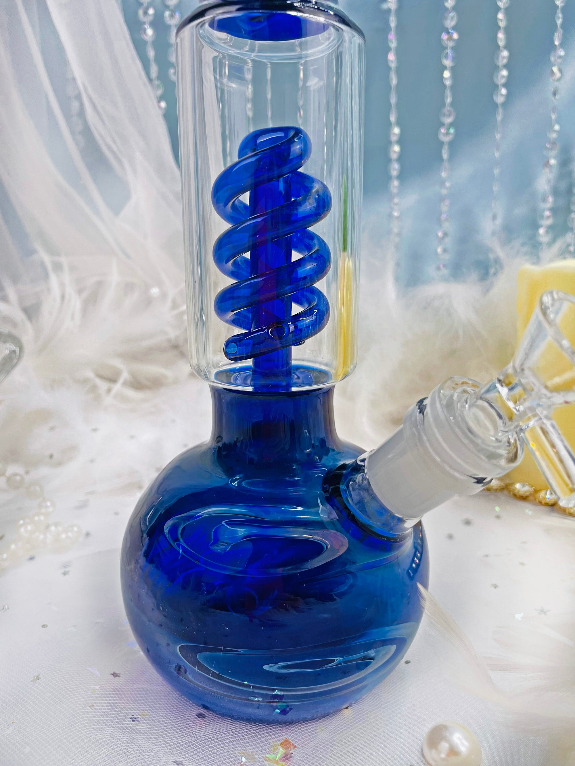 Heavenly Swirl Bong- Blue – Shop Burning Love