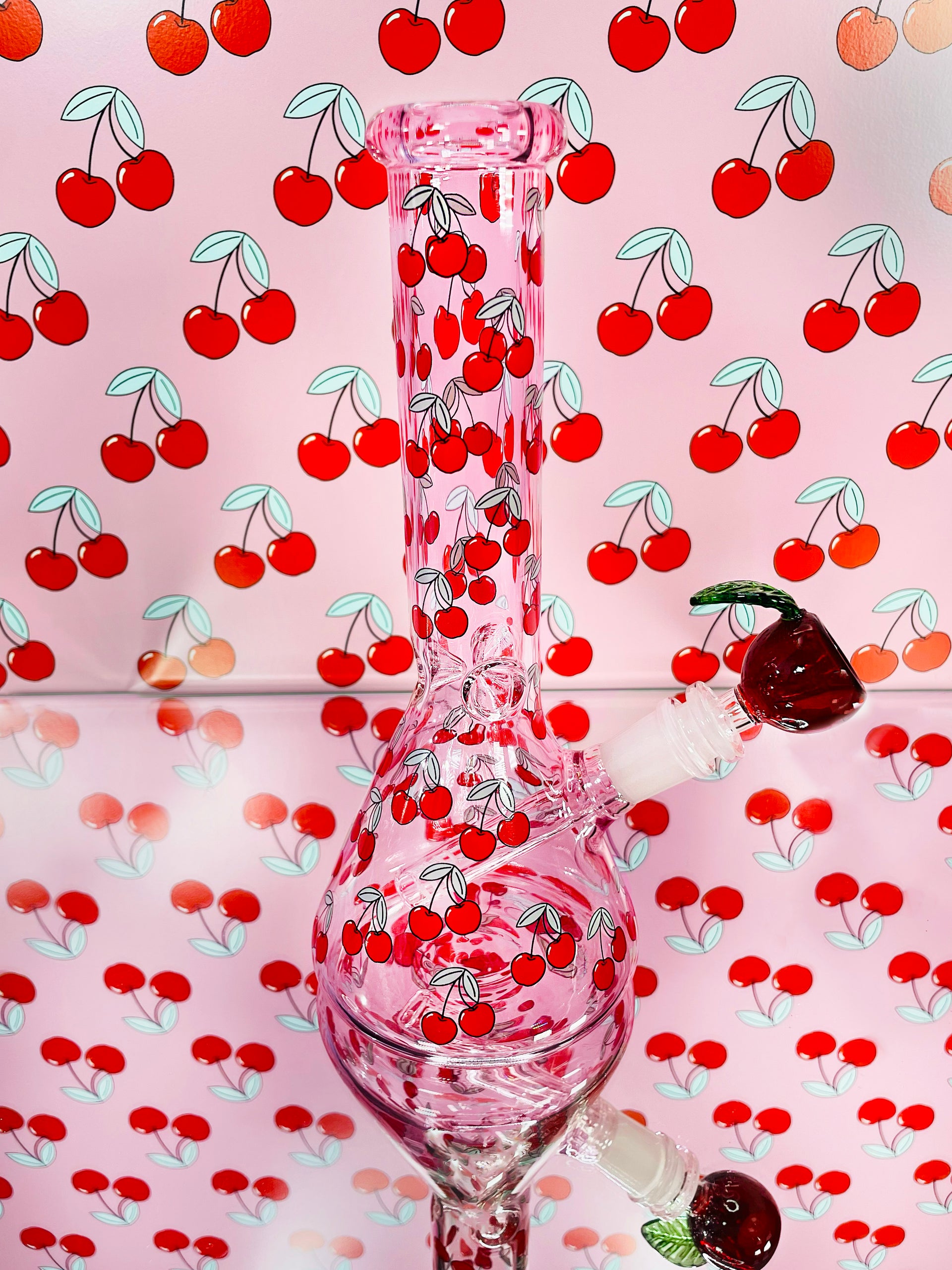Cherry Beaker Bong – Shop Burning Love