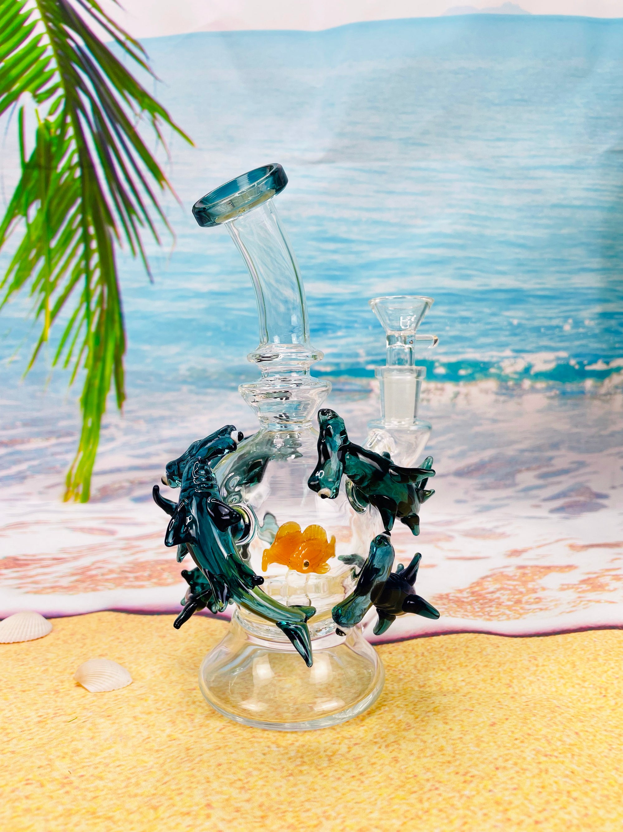 Shark Attack Bong – Shop Burning Love