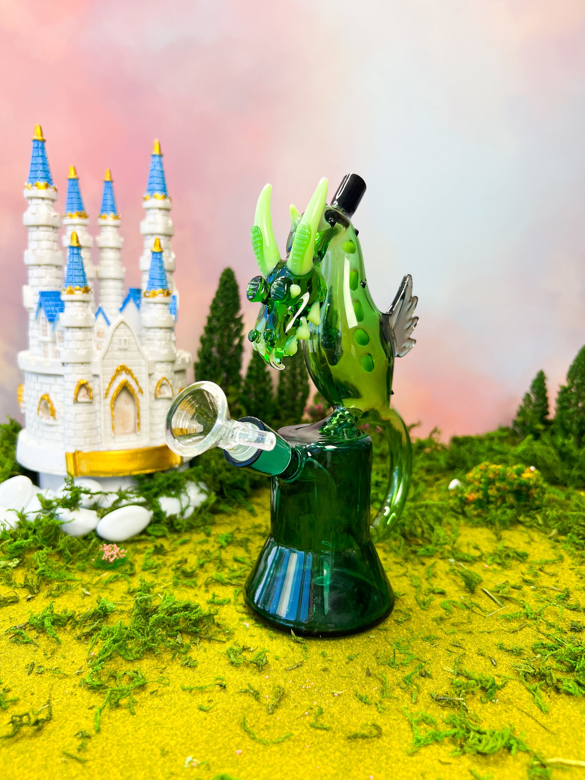 Puff the Magic Dragon Bong – Shop Burning Love